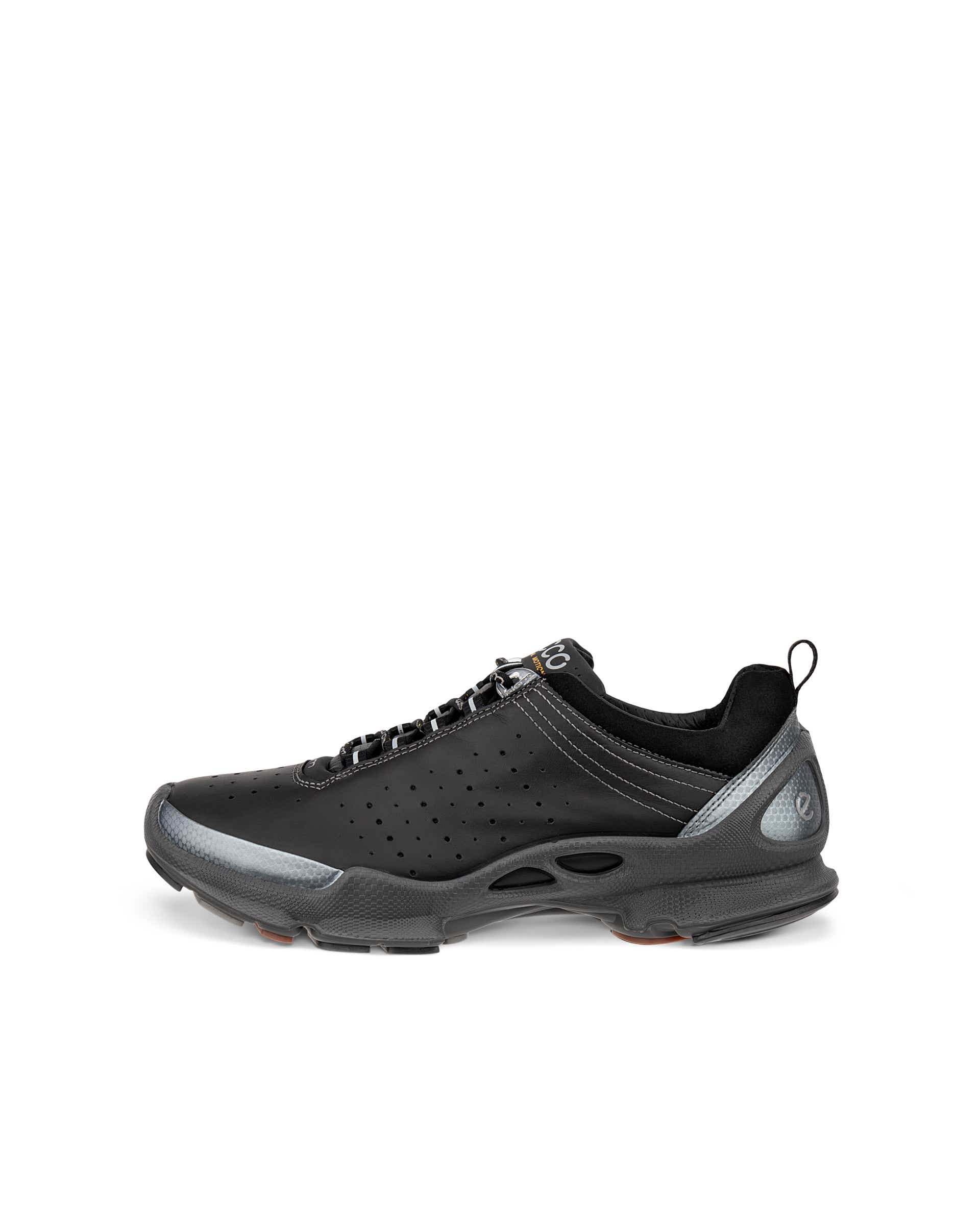 ECCO BIOM C Low ウィメンズ レザースニーカー | ブラック