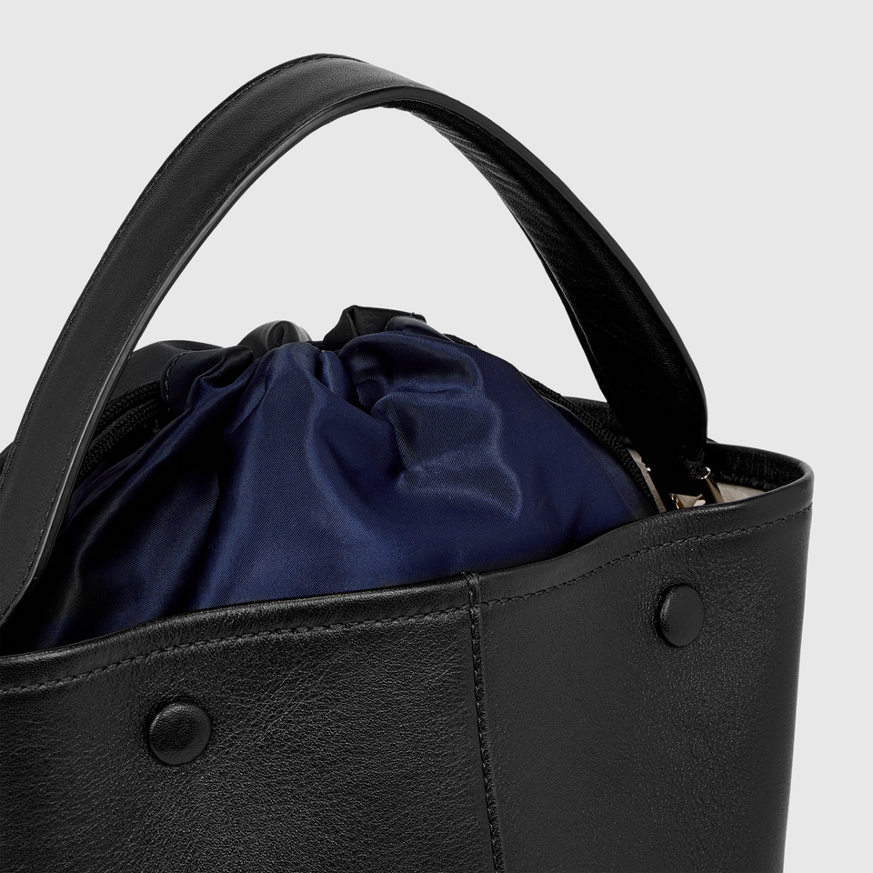 ECCO® Takeaway Leather Bucket Bag | Black