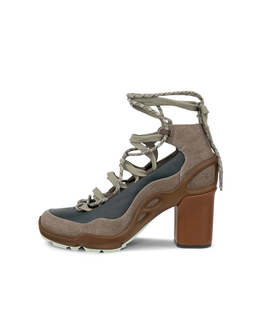 Natacha Ramsay-Levi x ECCO | コレクション | エコー公式オンラインストア